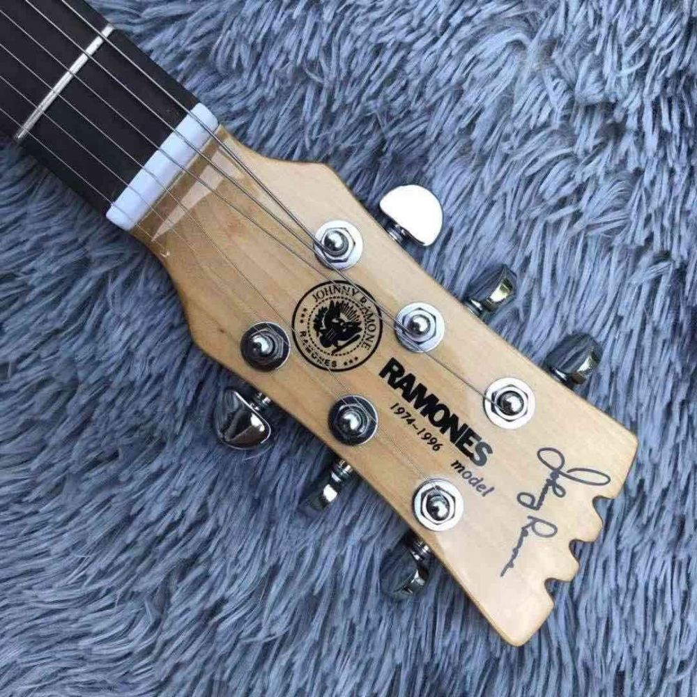 Custom Johnny Ramone MOSRITE Mark II White Electric Guitar