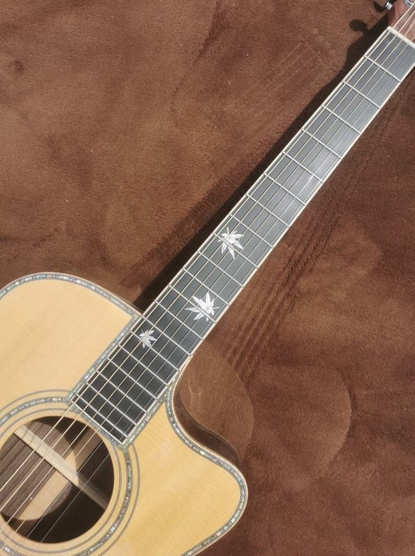 Custom 40 Inch GA Body Solid Spruce Wood Cutaway Acoustic Guitar