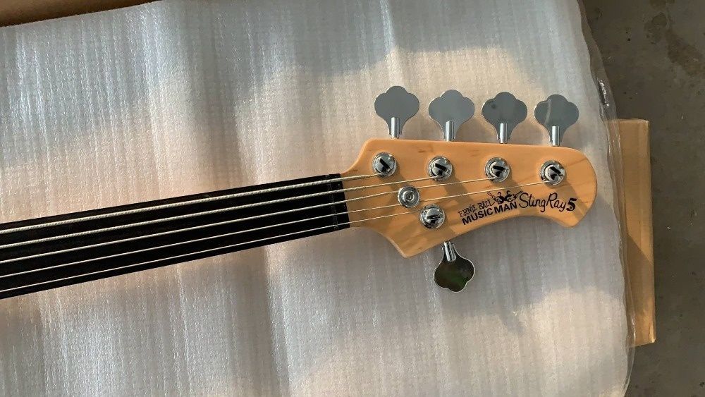 Custom sunburst music man stingRay5 bass 9V active pickups musicman ...